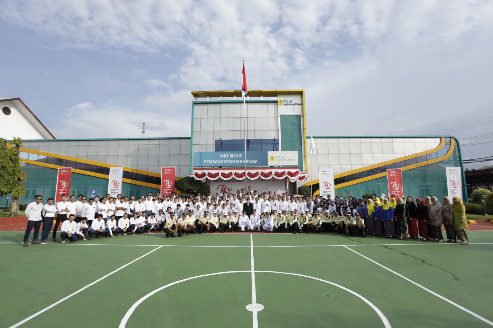 Gelar Upacara Bendera HUT ke-79 RI, PLN IP UBP Mahakam Komitmen Beri ...